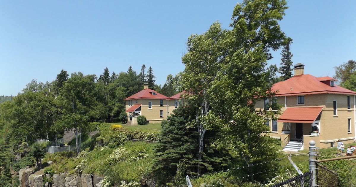 Day Hiking Trails: Several great trails await at Split Rock park