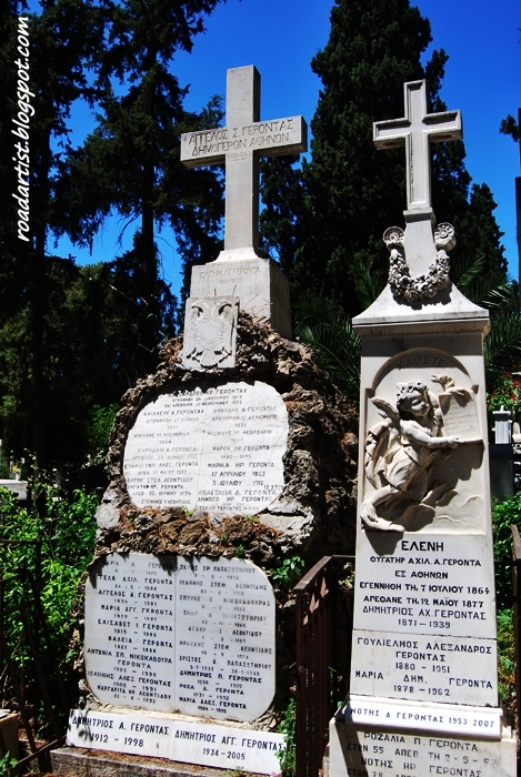 Τάφοι μεγάλων Ελλήνων στο Α' Νεκροταφείο Αθηνών (PHOTOS) | Athens Magazine