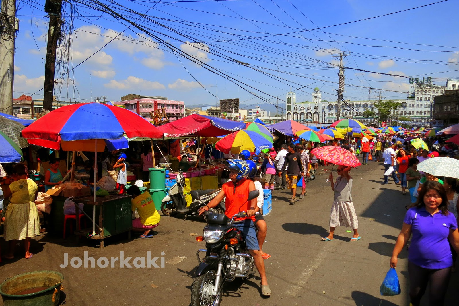 Carbon Market in Cebu - More Fun in the Philippines |Tony Johor Kaki ...