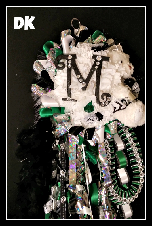 Adventures in Homecoming Mum Design!!