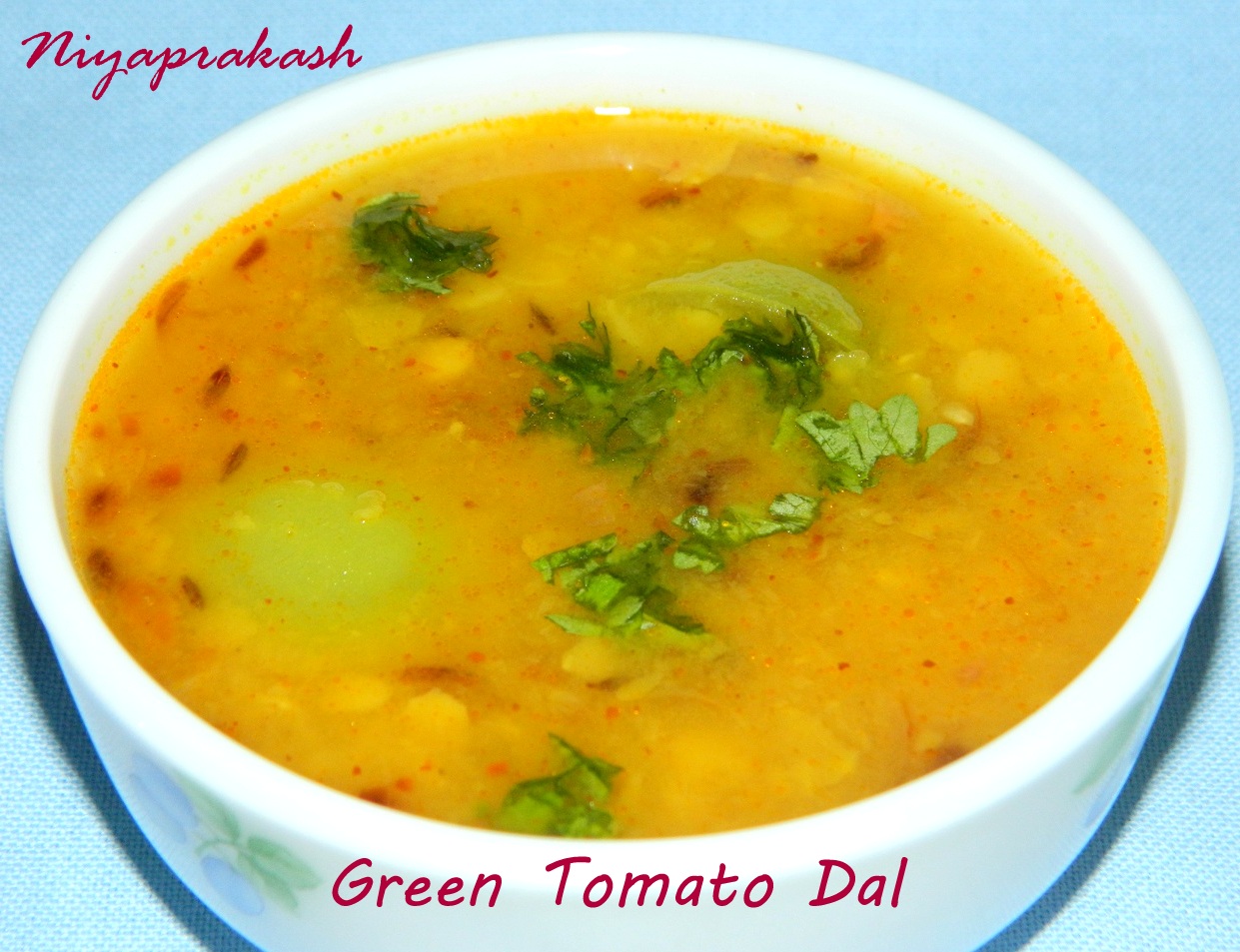 Niya's World: Green Tomato Dal