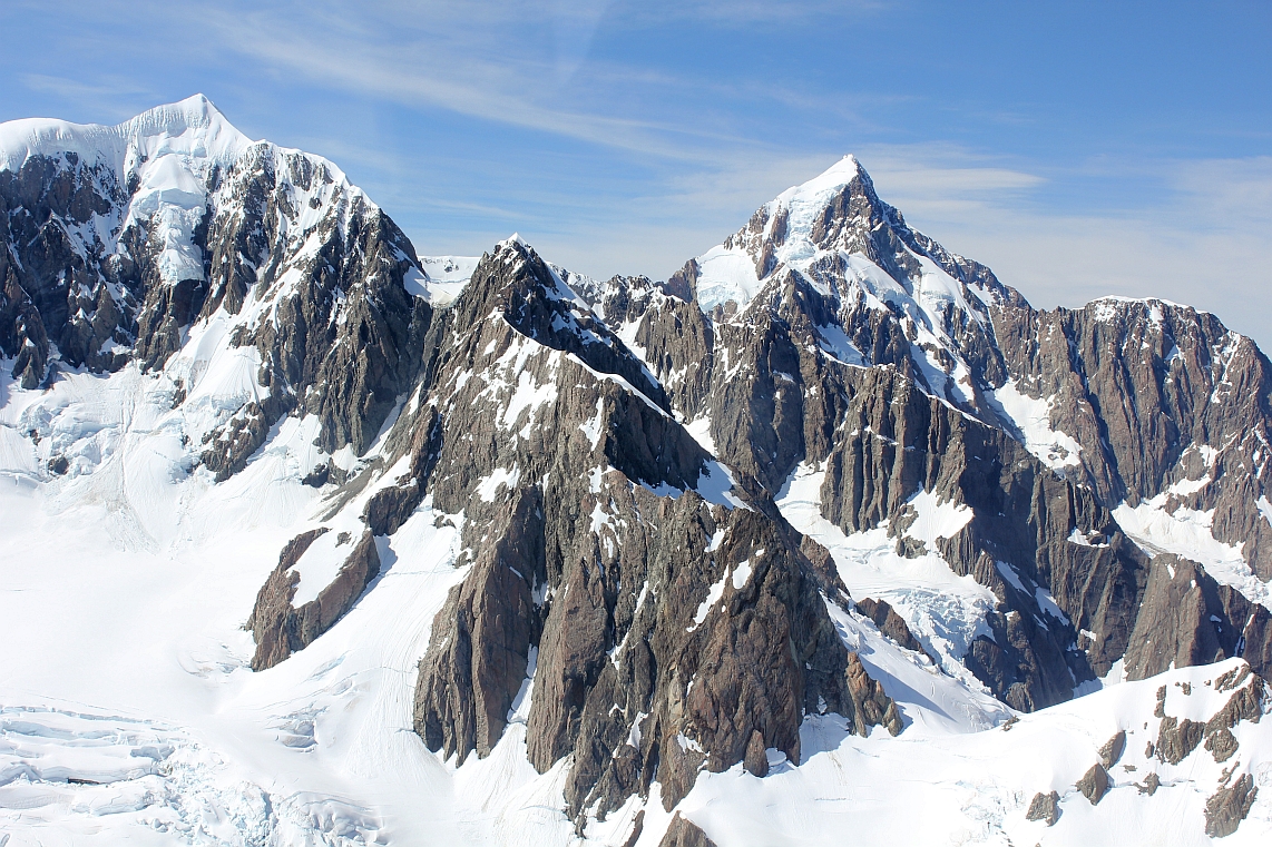 Bob McKerrow - Wayfarer: Back in the Southern Alps of New Zealand