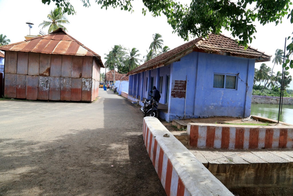 Tamilnadu Tourism: Mathusoothana Perumal Temple, Parakkai, Kanyakumari