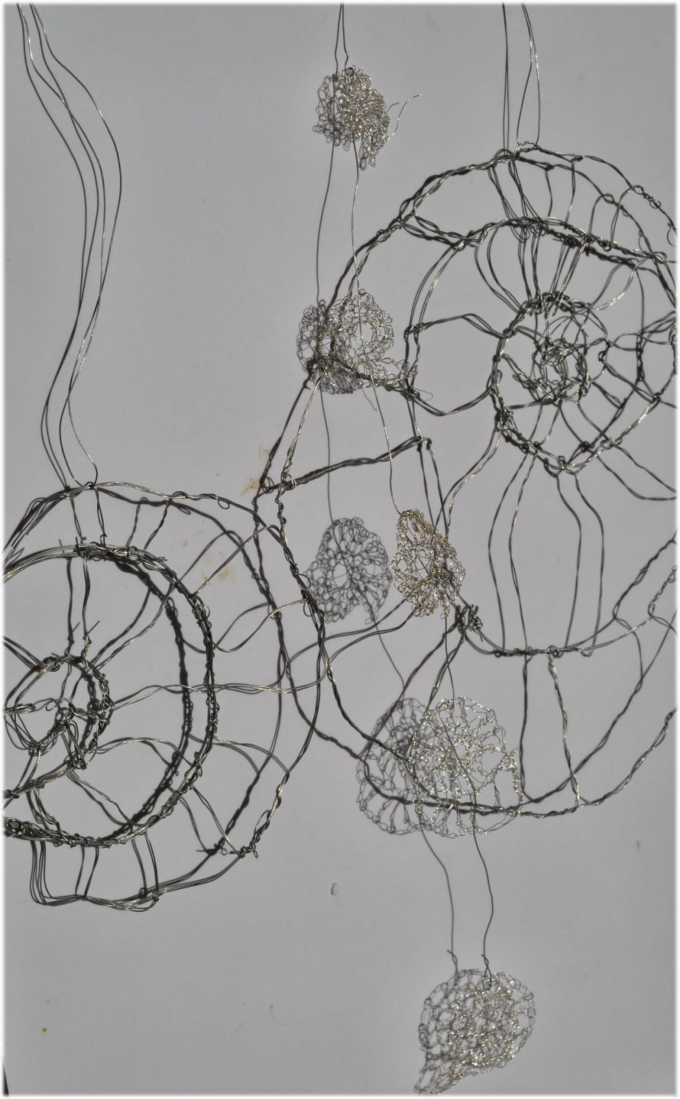 Gordano Textile Artists: Wire and paint?