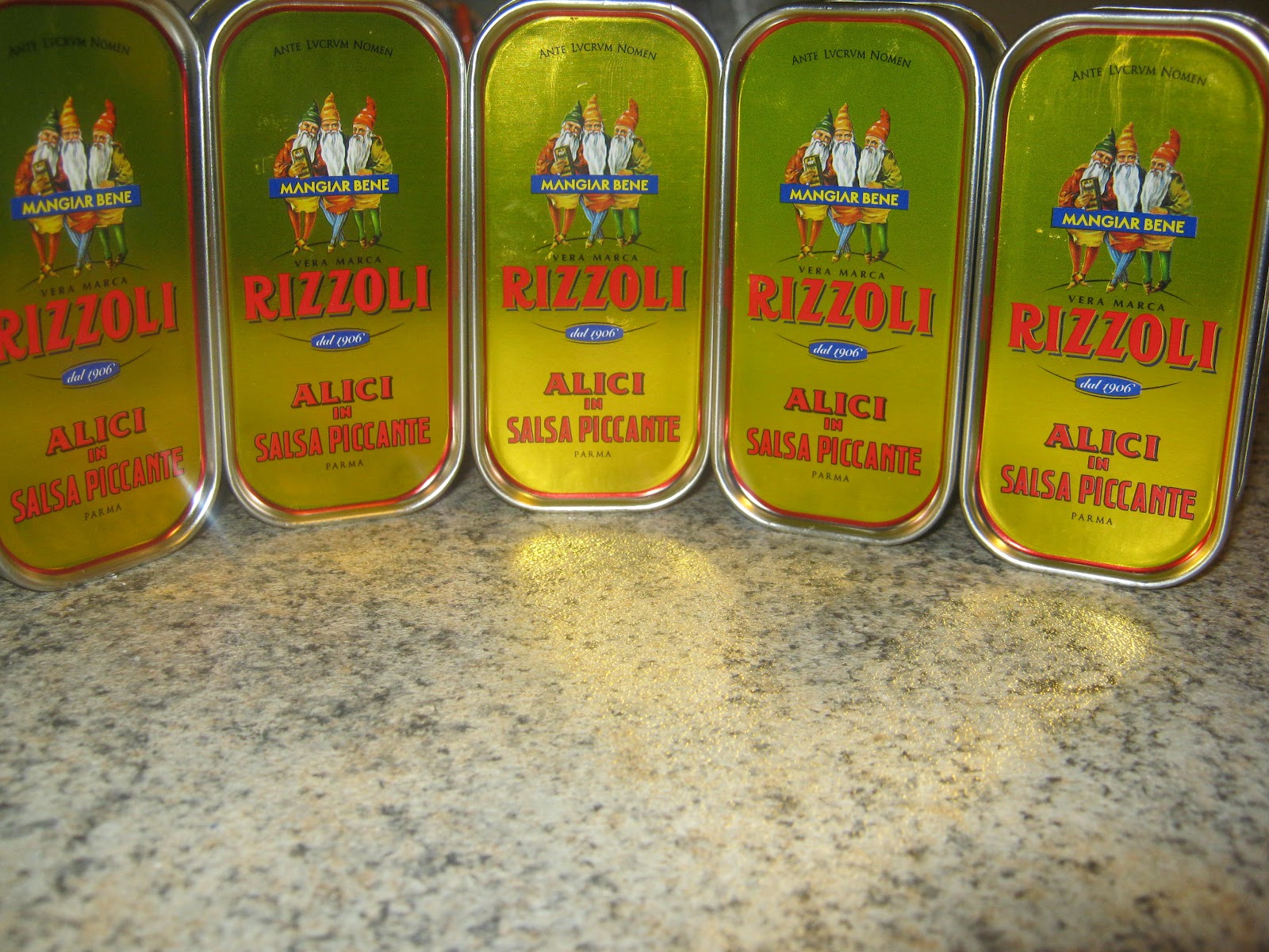 Cucina e fimo: pizzicotti fritti con alici piccanti RIZZOLI.....