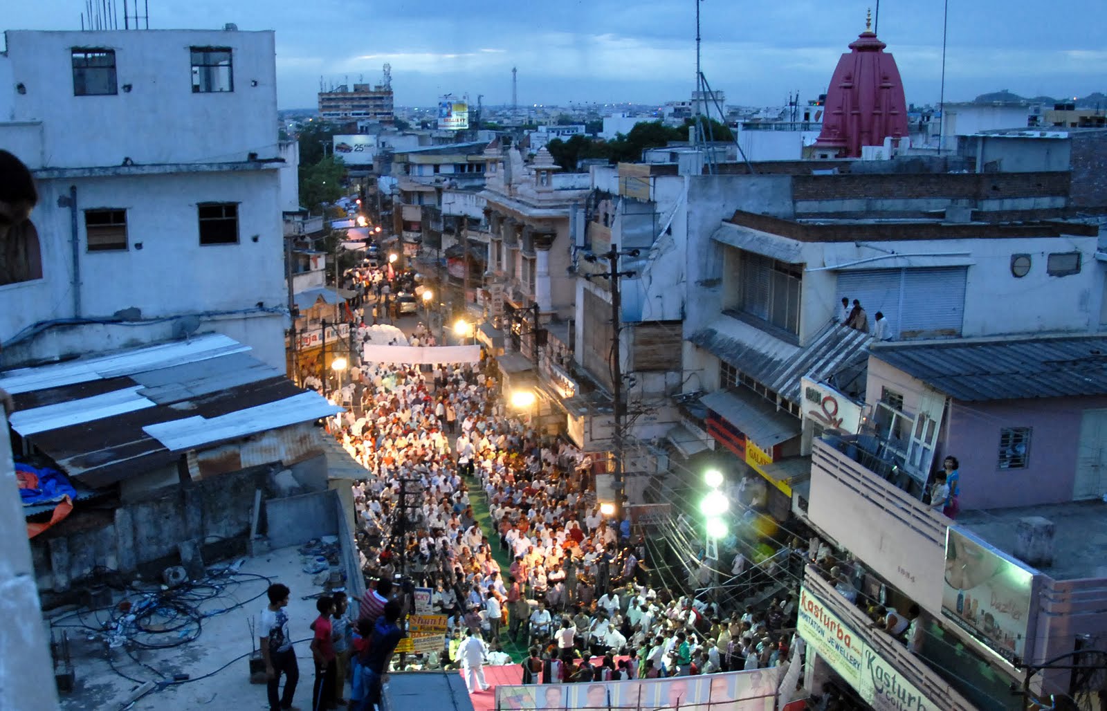 A Suresh Kumar - Photo Journalist: SULTAN BAZAR -METRO RAIL
