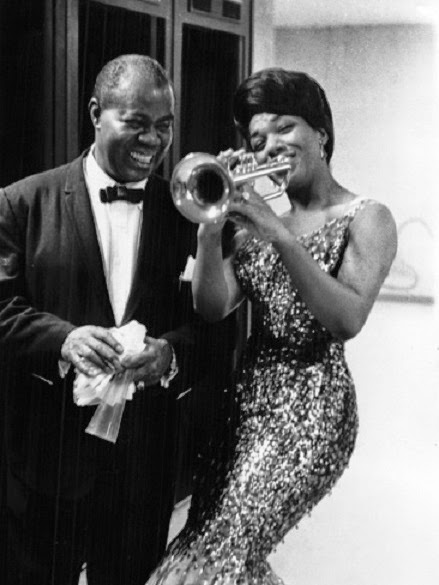 The Record Realm: Friday Flashback: Jewel Brown