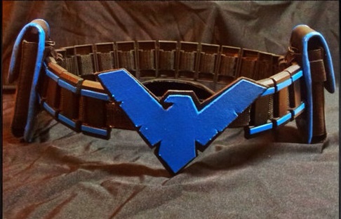 Nightwing Costume For Sale: Nightwing Costume and Equipment