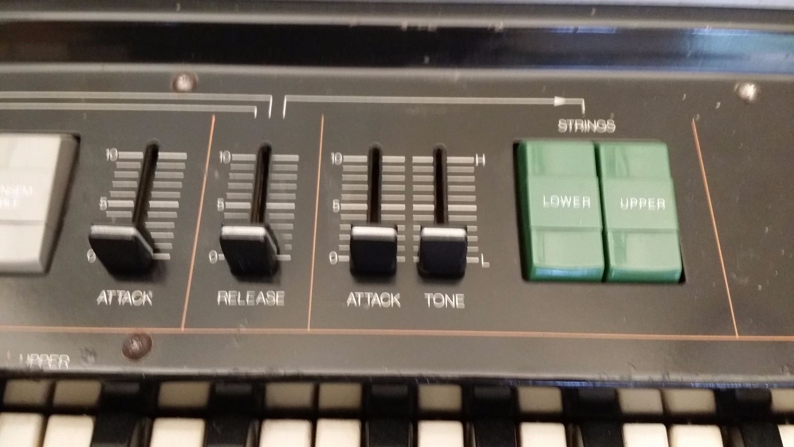 MATRIXSYNTH: Roland VP330 Vocoder Plus Keyboard Synthesizer