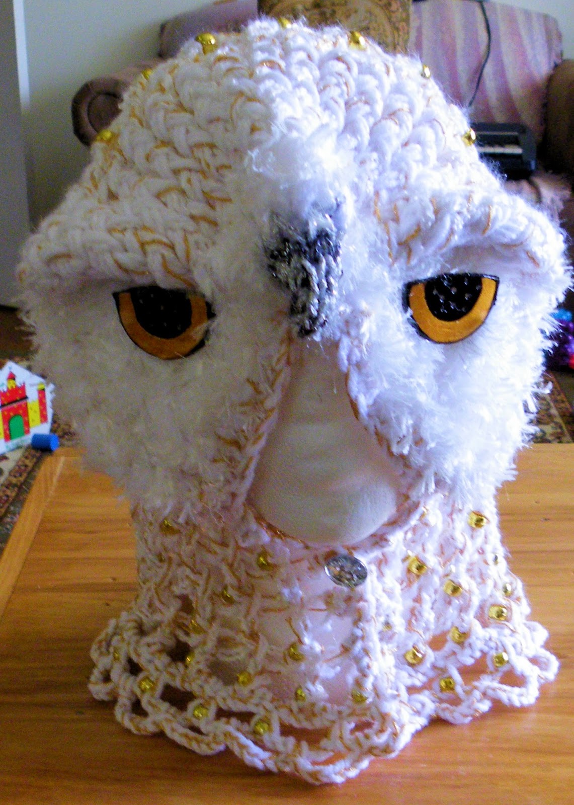 The Loom Muse : Purchase a Realistic Owl Hat