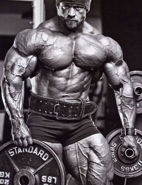 Muscle Lover: American IFBB Pro bodybuilder Branch Warren "The Texas Titan"