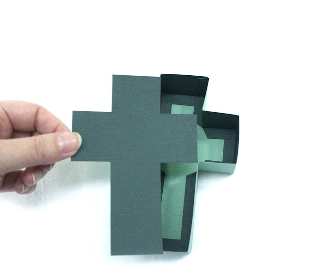 Cross Box Tutorial - myscrapchick