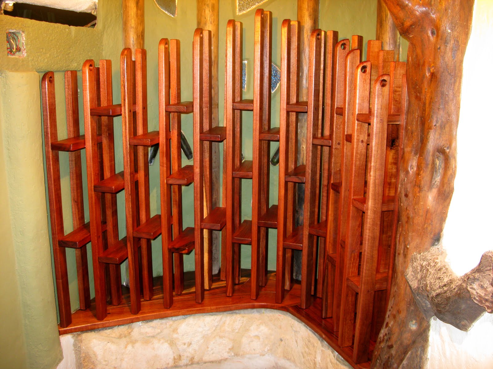 Carpinteros Deck: CAVA PARA VINOS(MADERA SALAM)