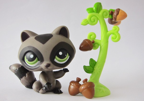 Littlest pet shop blogi: Lps pesukarhu / Lps raccoon