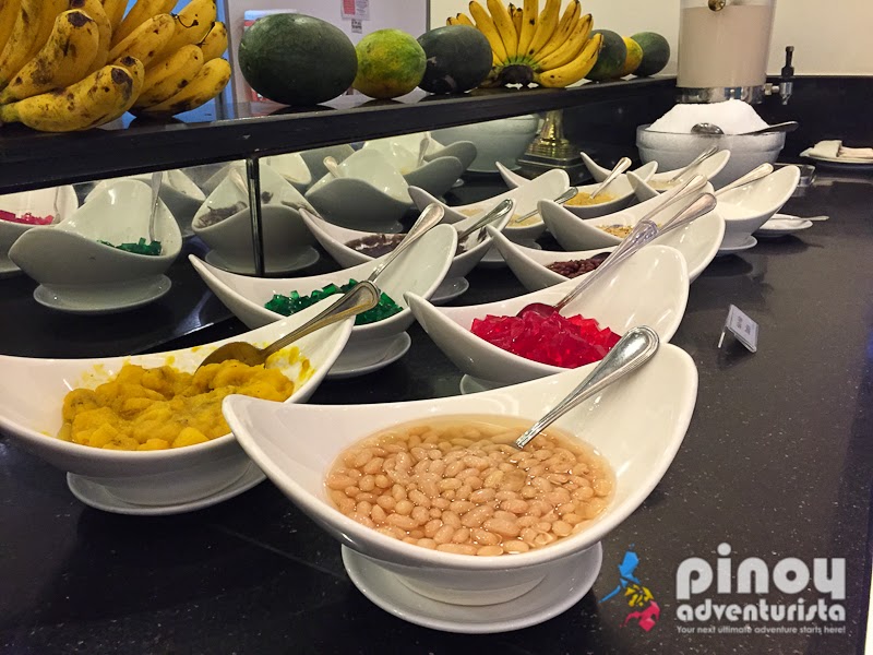 WHERE TO EAT IN BORACAY: Sea Breeze Cafe, "Boracay's Biggest Buffet ...