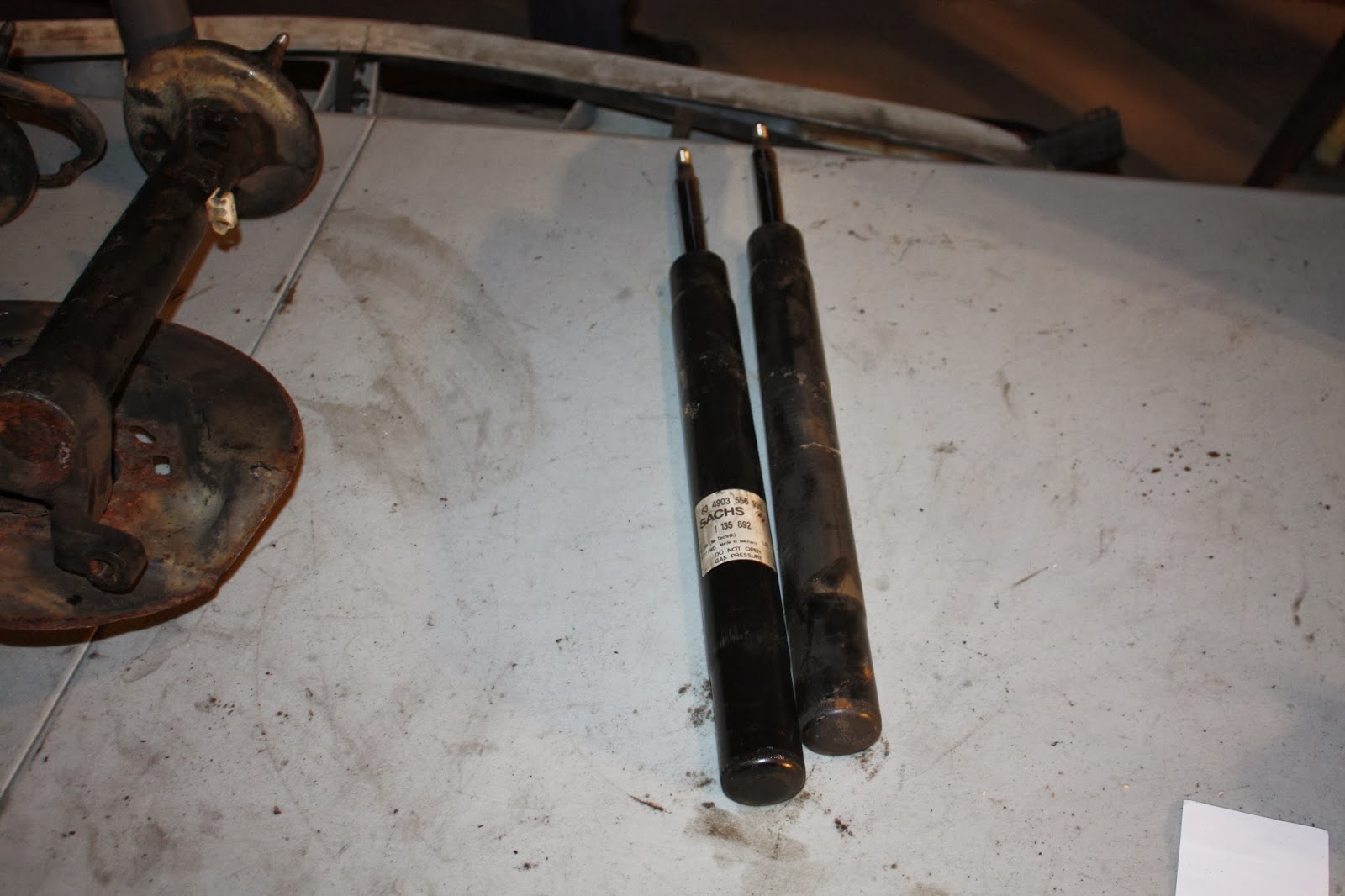 KrEvCon BMW Parts: E30 Sachs Rear Shocks