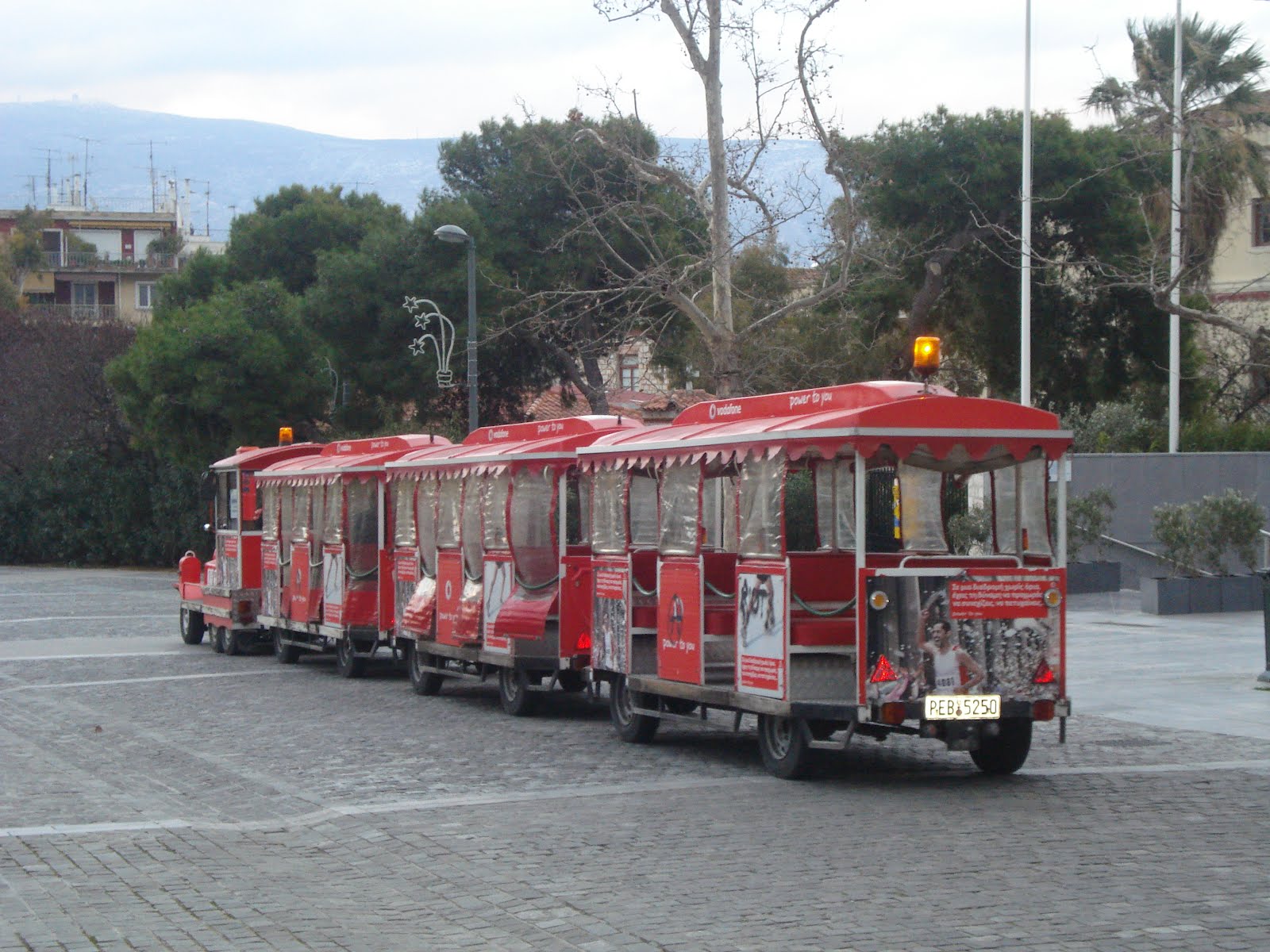 weloveAthens: Athens Sightseeing with the Happy Train!
