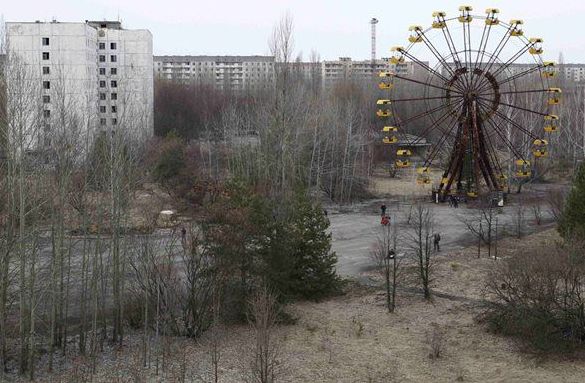 Un Hombre en la Oscuridad: DIÁSTOLE - de Emilio Bueso