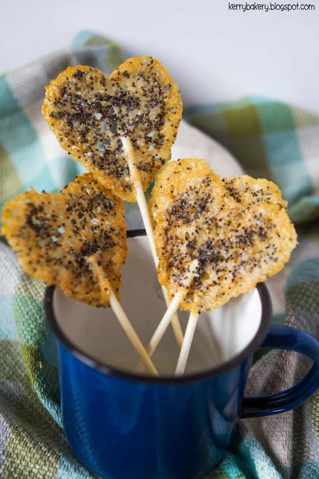 Kerry's Bakery: PARMESAN AND POPPY SEED LOLLIPOPS