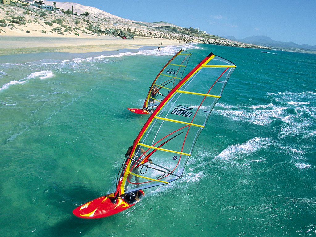 Windsurf en el Algarve | Turismo en Portugal