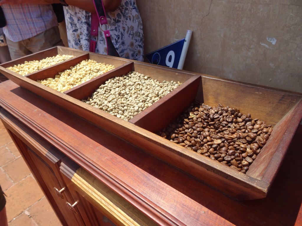 Little Lolly's Small Adventures: Puerto Quetzal, Guatemala. Excursion ...