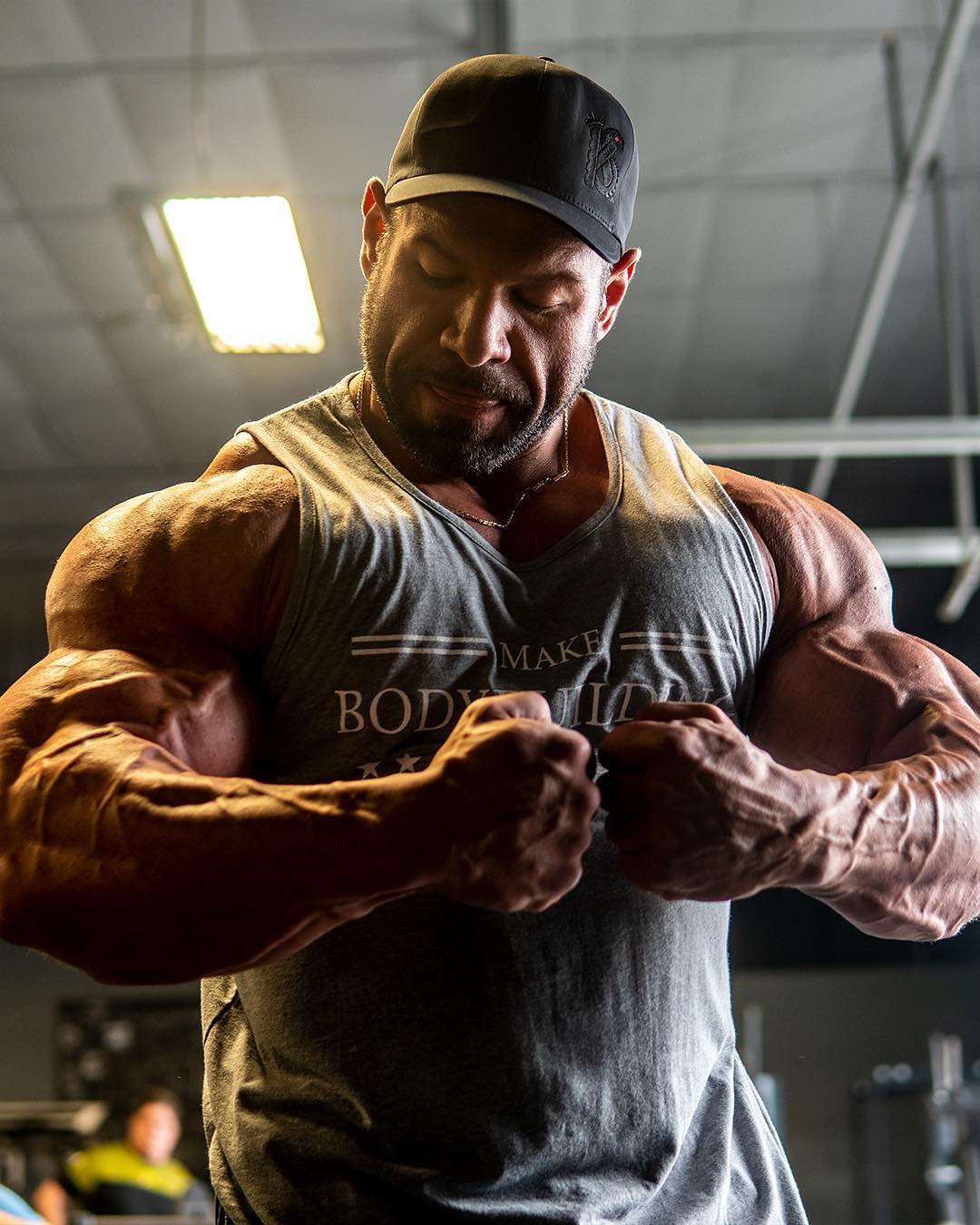 LA PERFECTION FAITE HOMME