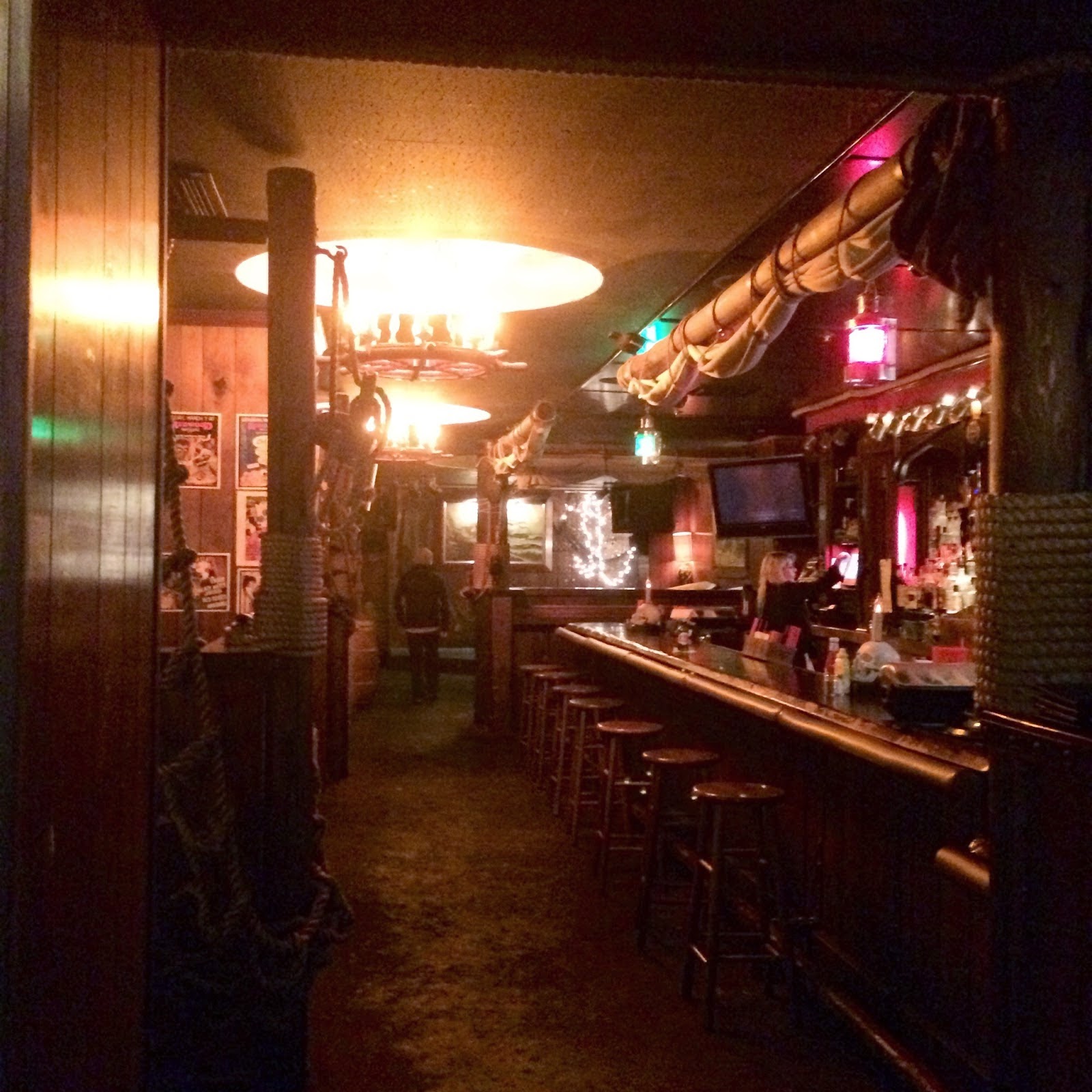 Jue Joe Clan History: Details: Jue Joe, Saloon Keeper