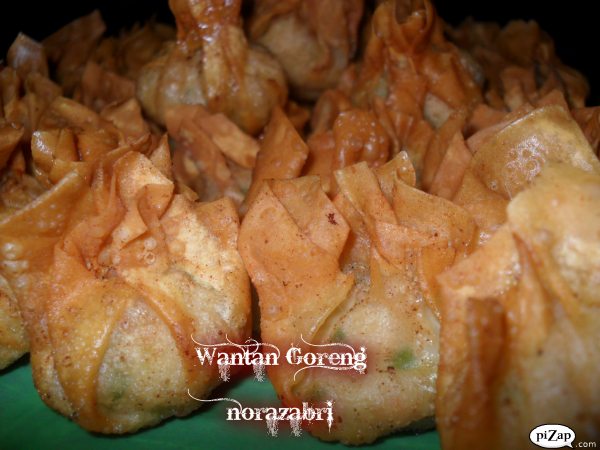 Roses of Nora: Wantan Goreng
