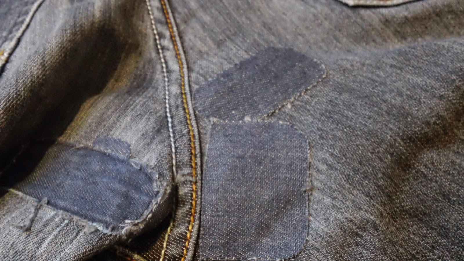 Make Your Life Organized: How to patch a pair of jeans