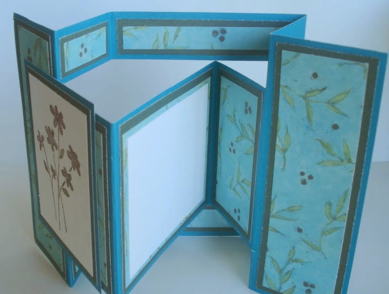 KT Krafts: Tri-Fold Shutter Card