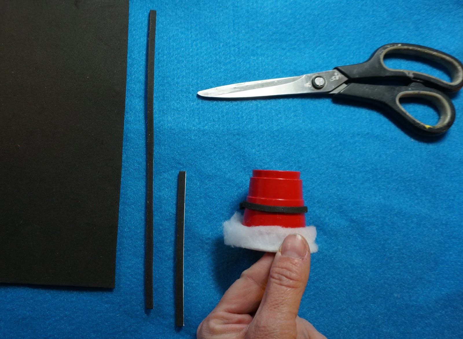 that artist woman: Mini Santa