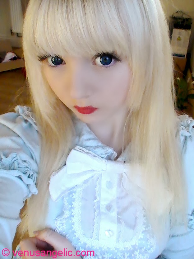 Indonesian Fangelics: Venus Angelic, Siapakah dia