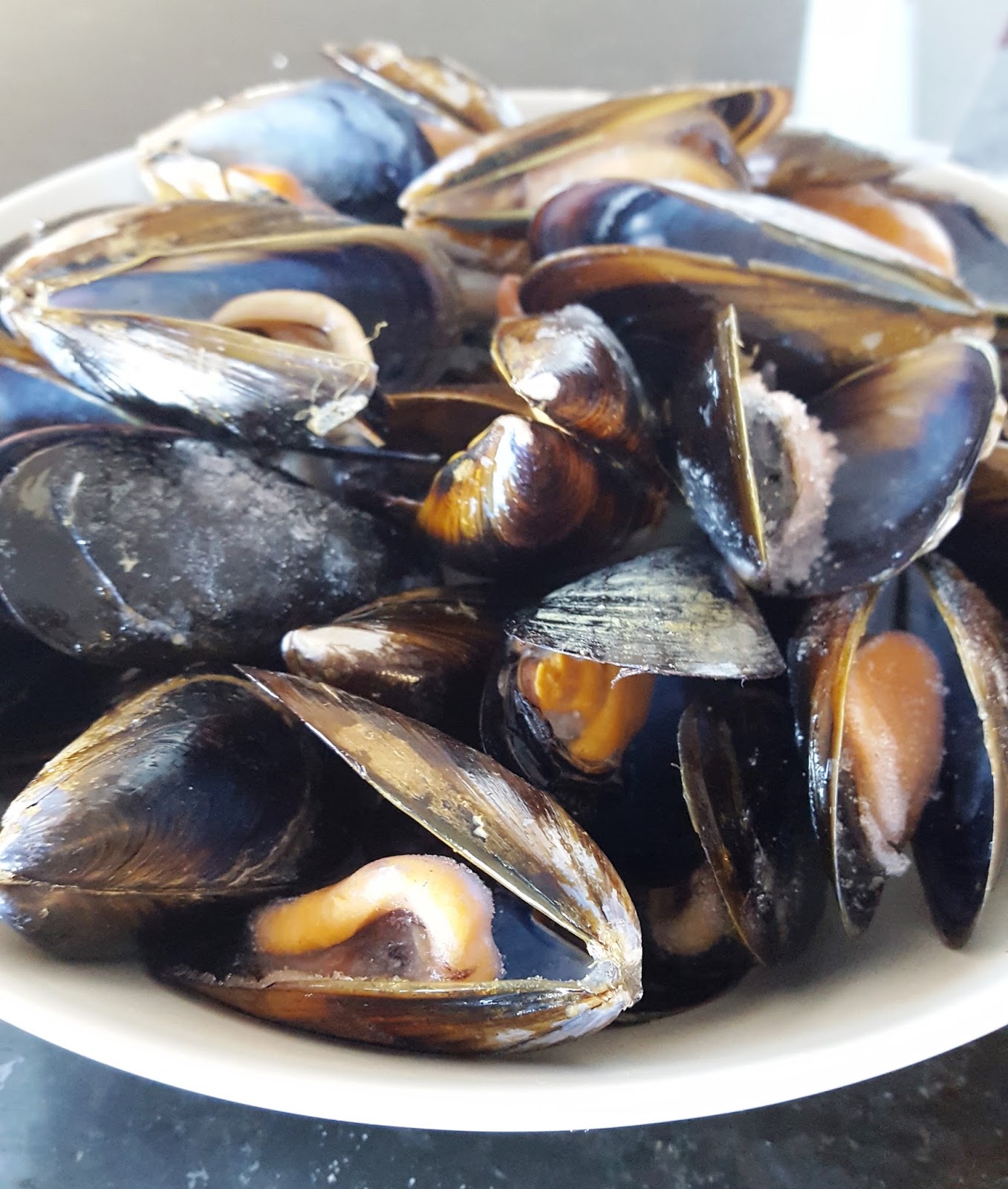 Quem se trama é sempre o mexilhão!