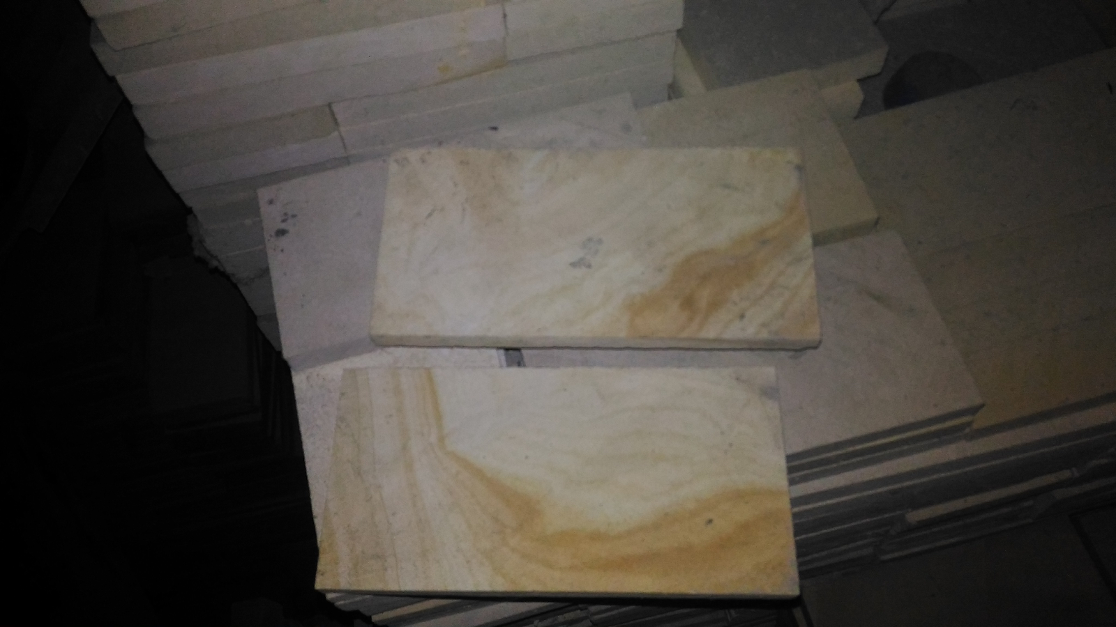 Pabrik Batu Alam Paras Jogja Palimanan Putih Super - Pengrajin Batu Alam