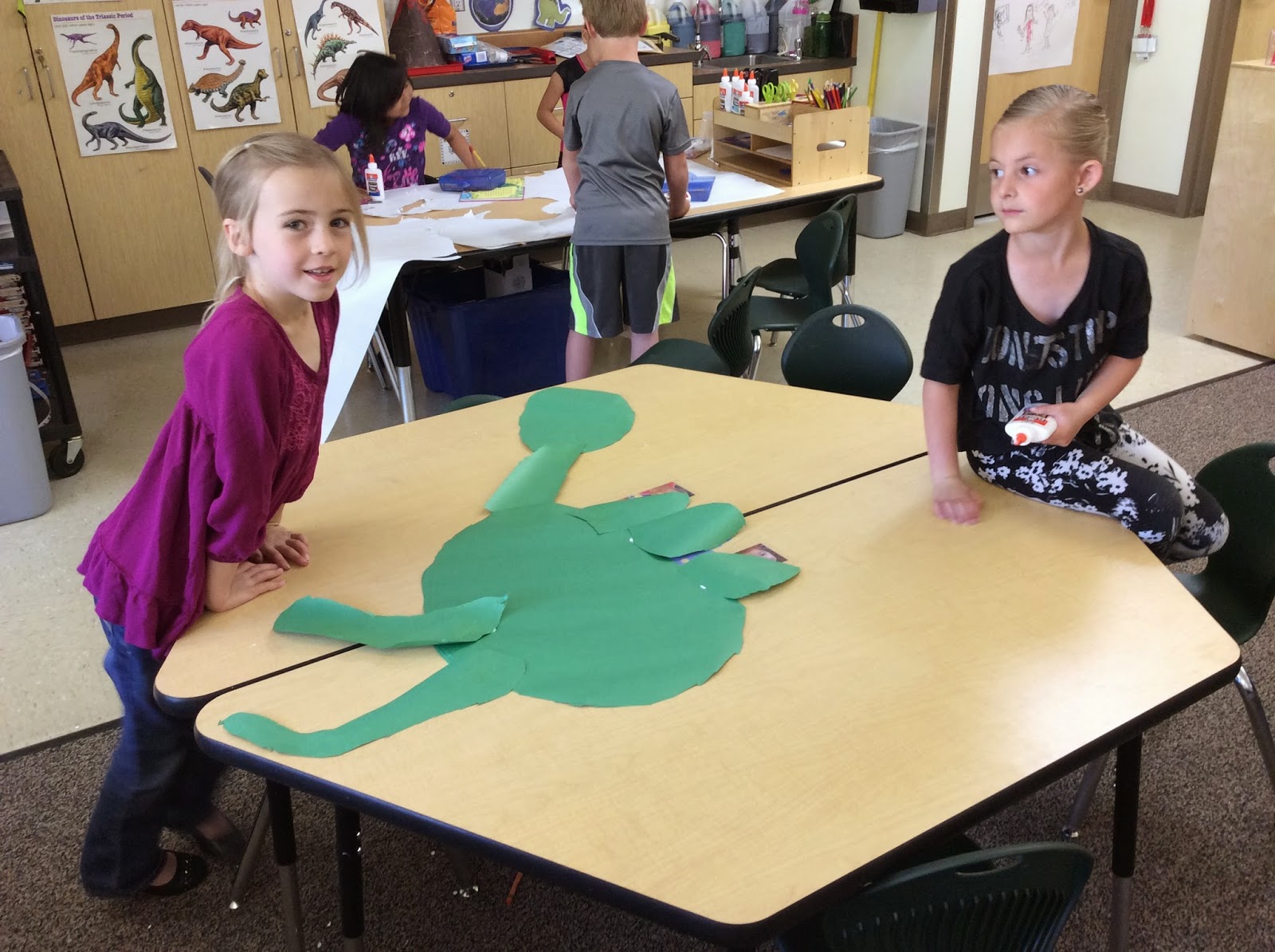 Kindergarten Kiosk: Dinosaur Thematic Unit