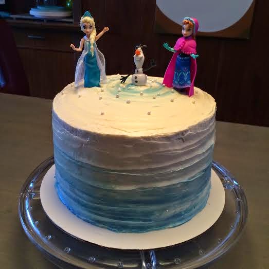 Making The Most of Naptime : FROZEN 3rd Birthday Cake!