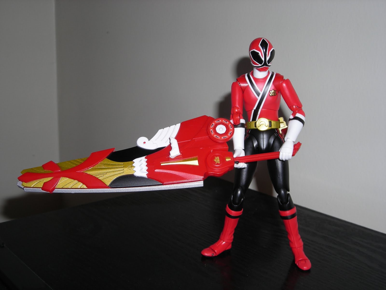 Shinken Red Wallpaper