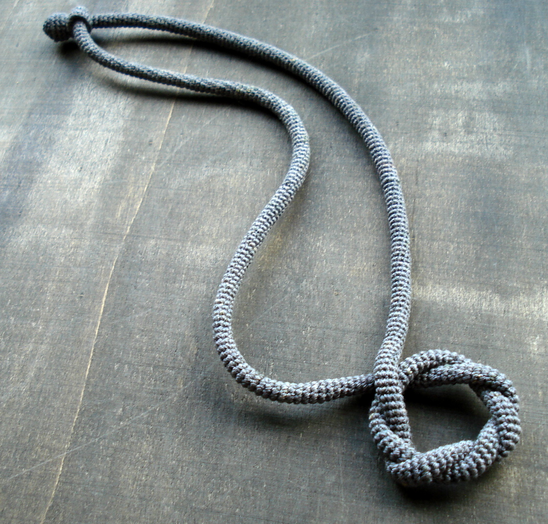 zsazsazsu: Simple celtic knot