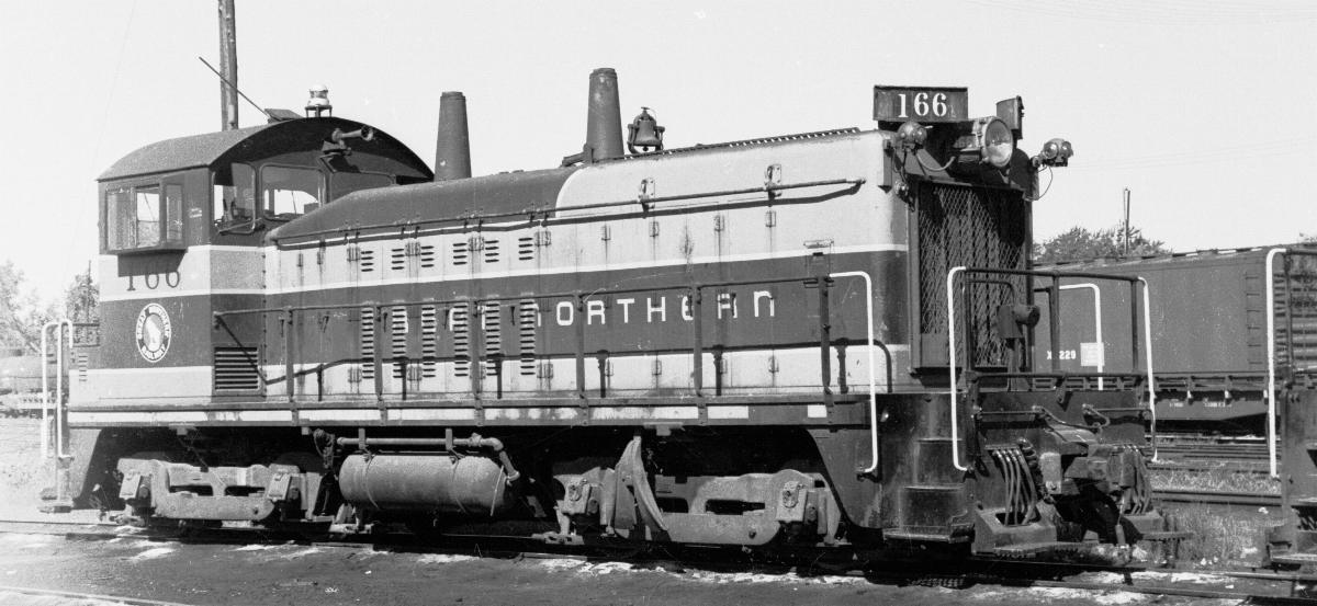 Eddie's Rail Fan Page: Great Northern Railroad EMD SW 7 yard switcher diesel electric locomotive ...