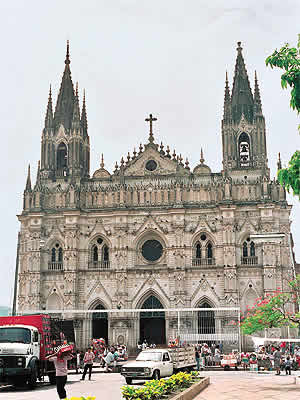 Santa Ana, La Grande: Catedral de Nuestra Señora de Santa Ana.