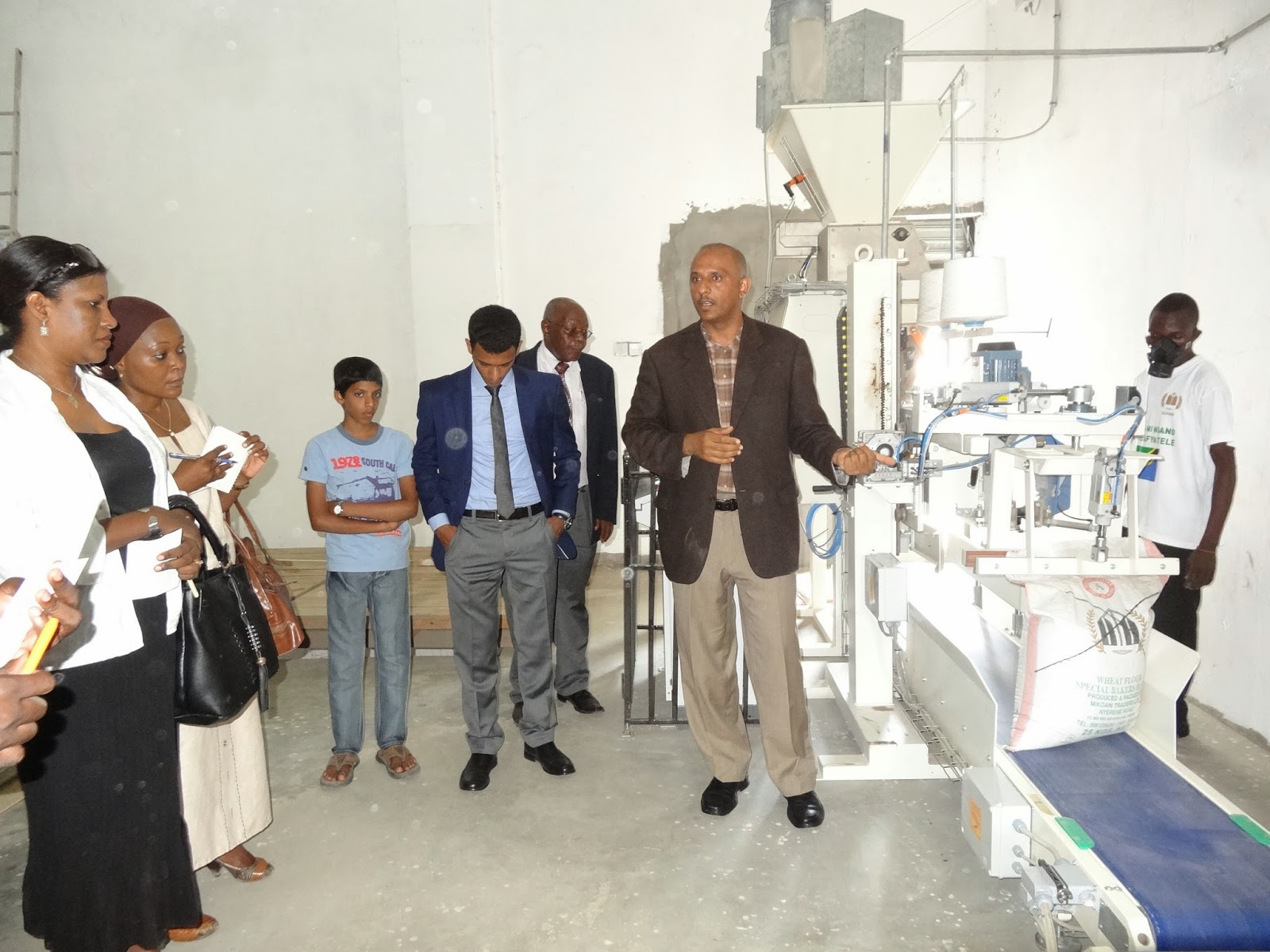 WWW.BAYANA.BLOGSPOT.COM: Kampuni ya kuzalisha unga wa ngano wa Azania ...