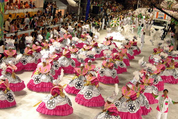 Conhecendo Santos e o Mundo: O carnaval em Santos (2)