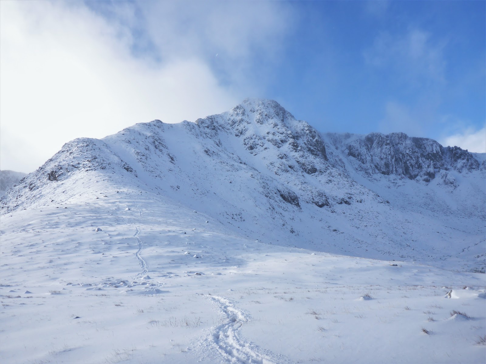 Wainwright Climbing: Dorsal Arete