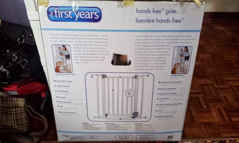 baby preloved stuffs: The First Years Hands Free Safety Gate - SOLD