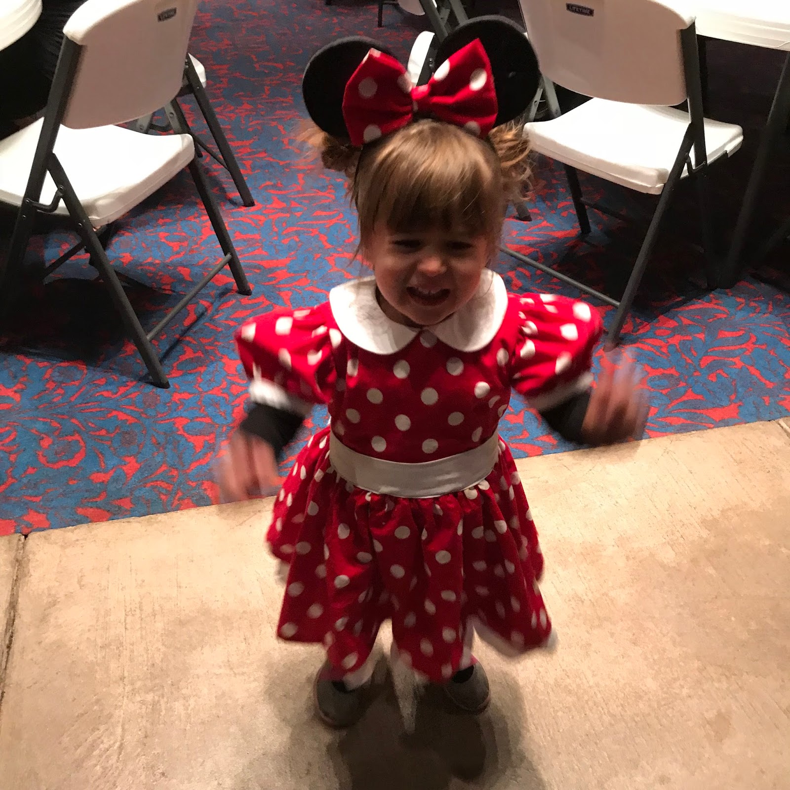 Our House in the Middle of Our Street: Minnie Mouse Costume