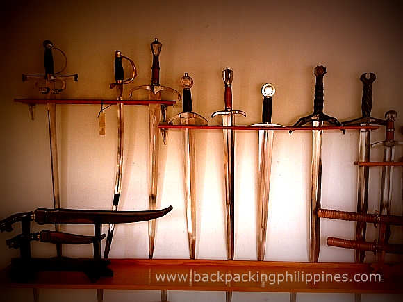Backpacking Philippines: Hollywood Movie Blacksmiths: Swords Made in ...