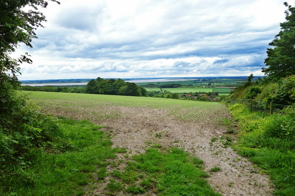 The Yorkshire Wolds Way - Day One - Hessle to Brantingham