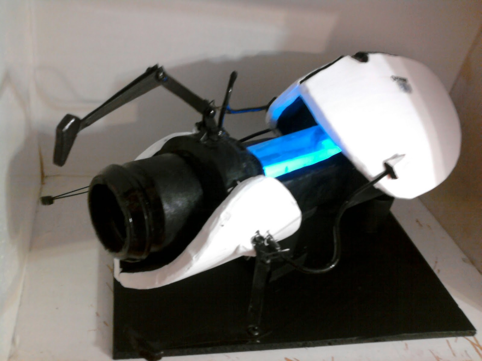 ZantUren Props: Portal Gun V2 - Portal