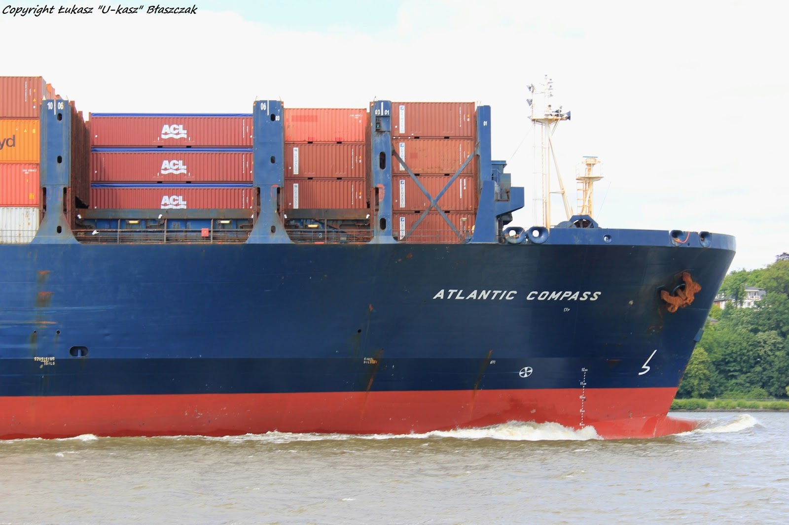 W obiektywie shipspottera czyli z migawką nad portową sadzawką: Z cyklu ...