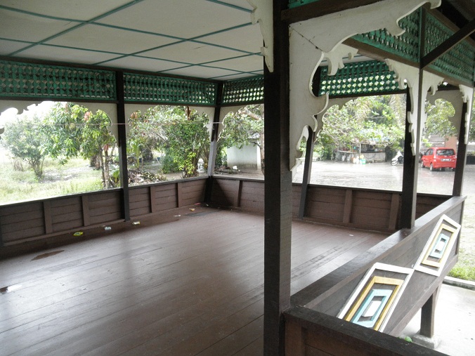 SENI LAMA MELAYU (MALAY OLDEN ART): Balai raya (Community hall of ...